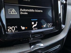 Grey Volvo XC60 2019 in Vilnius, with an engine capacity of 1.97 L and mileage of 283 thousand km for 20900 €, photo 19 on AUTOMOTO.COM.LV