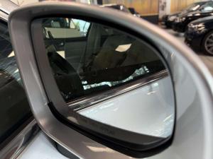 Pelēks Volvo XC60 2019 Klaipėda, ar dzinēja tilpumu 1.97 L un nobraukumu 69 tūkst. km par 22950 €, foto 14 vietnē AUTOMOTO.COM.LV