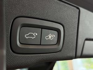 Pelēks Volvo XC60 2019 Klaipėda, ar dzinēja tilpumu 1.97 L un nobraukumu 69 tūkst. km par 22950 €, foto 20 vietnē AUTOMOTO.COM.LV