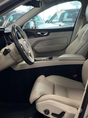 Pelēks Volvo XC60 2019 Klaipėda, ar dzinēja tilpumu 1.97 L un nobraukumu 69 tūkst. km par 22950 €, foto 29 vietnē AUTOMOTO.COM.LV