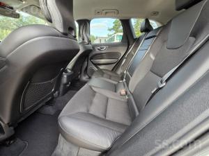Pelēks Volvo XC60 2019 Rīga, ar dzinēja tilpumu 2.00 L un nobraukumu 0 tūkst. km par 18750 €, foto 12 vietnē AUTOMOTO.COM.LV