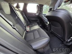 Pelēks Volvo XC60 2019 Rīga, ar dzinēja tilpumu 2.00 L un nobraukumu 0 tūkst. km par 18750 €, foto 13 vietnē AUTOMOTO.COM.LV