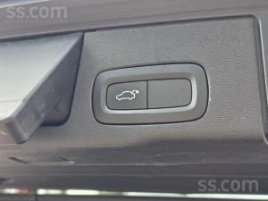 Pelēks Volvo XC60 2019 Rīga, ar dzinēja tilpumu 2.00 L un nobraukumu 0 tūkst. km par 18750 €, foto 16 vietnē AUTOMOTO.COM.LV