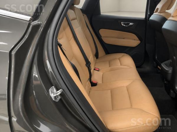 Вольво ХС60 2019 в Тукумс на AUTOMOTO.COM.LV Серый Вольво ХС60 2019 в Тукумс, объемом двигателя 2.00 л и пробегом 160 тыс. км за 23300 €, фото 5 на AUTOMOTO.COM.LV