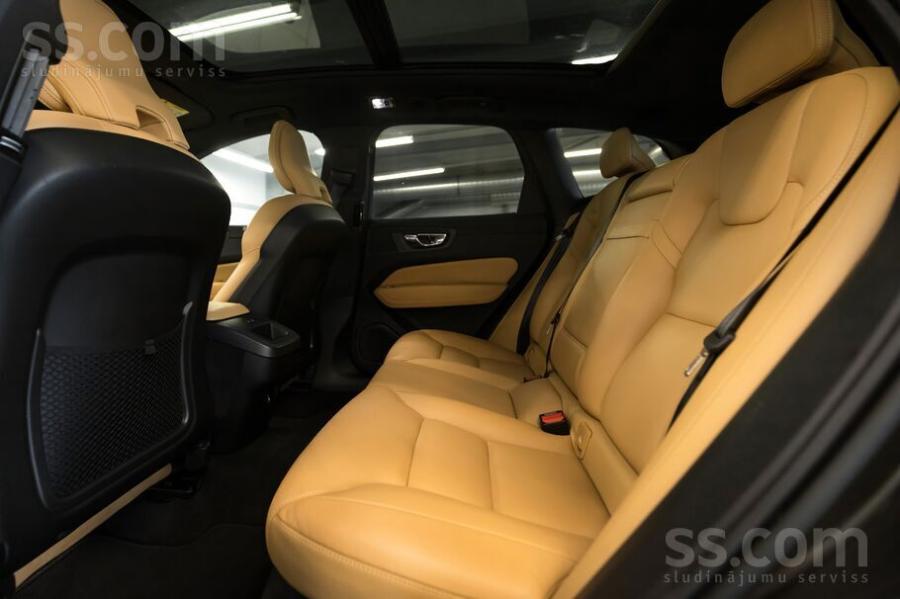 Pelēks Volvo XC60 2019 Tukums, ar dzinēja tilpumu 2.00 L un nobraukumu 160 tūkst. km par 23300 €, foto 16 vietnē AUTOMOTO.COM.LV