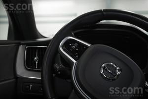 Pelēks Volvo XC60 2019 Tukums, ar dzinēja tilpumu 2.00 L un nobraukumu 160 tūkst. km par 23300 €, foto 24 vietnē AUTOMOTO.COM.LV