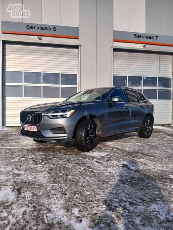 Pelēks Volvo XC60 2020 Kauņa, ar dzinēja tilpumu 2.00 L un nobraukumu 130 tūkst. km par 21800 €, foto 1 vietnē AUTOMOTO.COM.LV