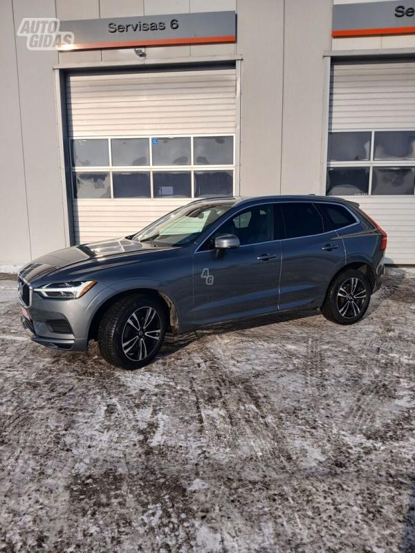 Pelēks Volvo XC60 2020 Kauņa, ar dzinēja tilpumu 2.00 L un nobraukumu 130 tūkst. km par 21800 €, foto 2 vietnē AUTOMOTO.COM.LV