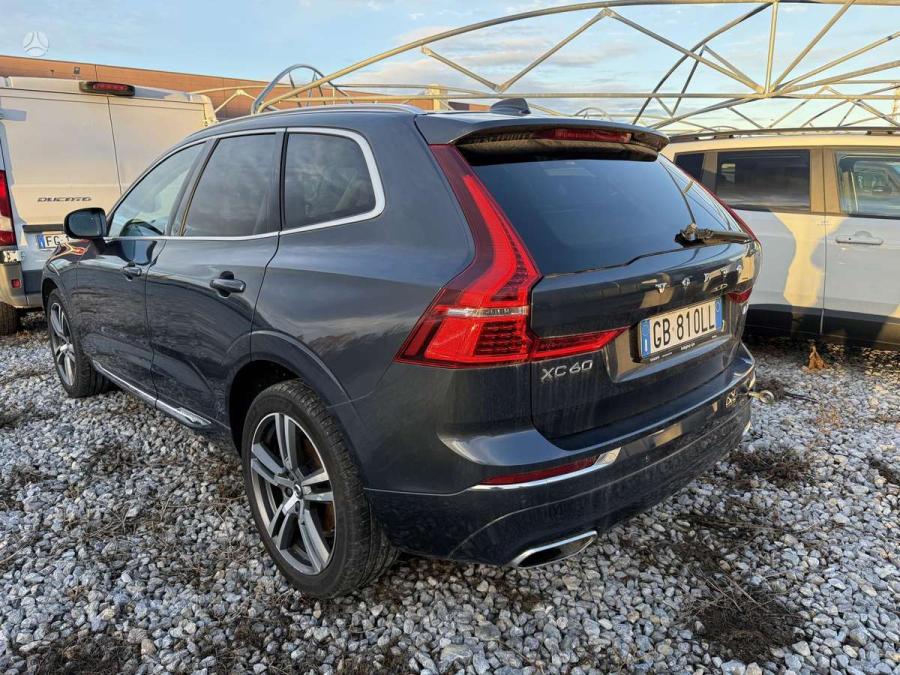 Pelēks Volvo XC60 2020 Šauļi, ar dzinēja tilpumu 1.97 L un nobraukumu 300 tūkst. km par 14800 €, foto 5 vietnē AUTOMOTO.COM.LV