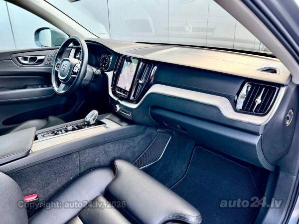 Pelēks Volvo XC60 2020 Tallina, ar dzinēja tilpumu 2.00 L un nobraukumu 165 tūkst. km par 27999 €, foto 11 vietnē AUTOMOTO.COM.LV