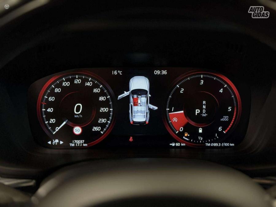 Grey Volvo XC60 2020 in Klaipeda, with an engine capacity of 2.00 L and mileage of 170 thousand km for 27750 €, photo 10 on AUTOMOTO.COM.LV
