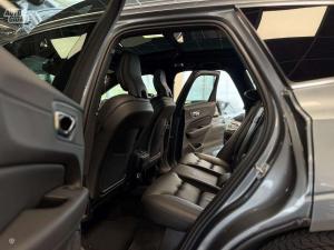 Grey Volvo XC60 2020 in Klaipeda, with an engine capacity of 2.00 L and mileage of 170 thousand km for 27750 €, photo 19 on AUTOMOTO.COM.LV