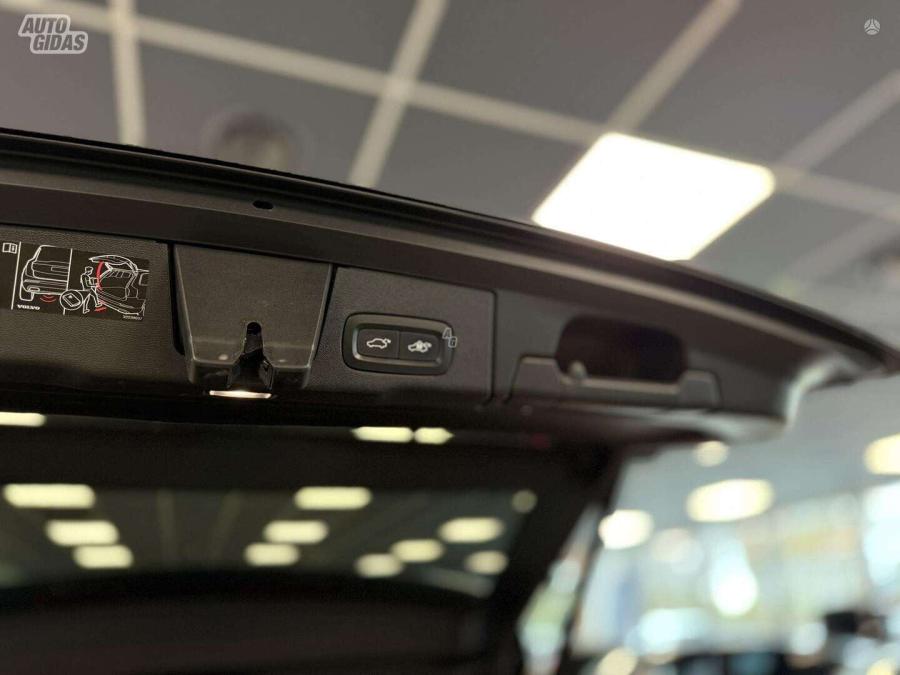 Grey Volvo XC60 2020 in Klaipeda, with an engine capacity of 2.00 L and mileage of 170 thousand km for 27750 €, photo 20 on AUTOMOTO.COM.LV