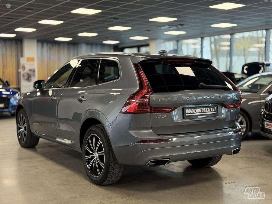 Grey Volvo XC60 2020 in Klaipeda, with an engine capacity of 2.00 L and mileage of 170 thousand km for 27750 €, photo 31 on AUTOMOTO.COM.LV