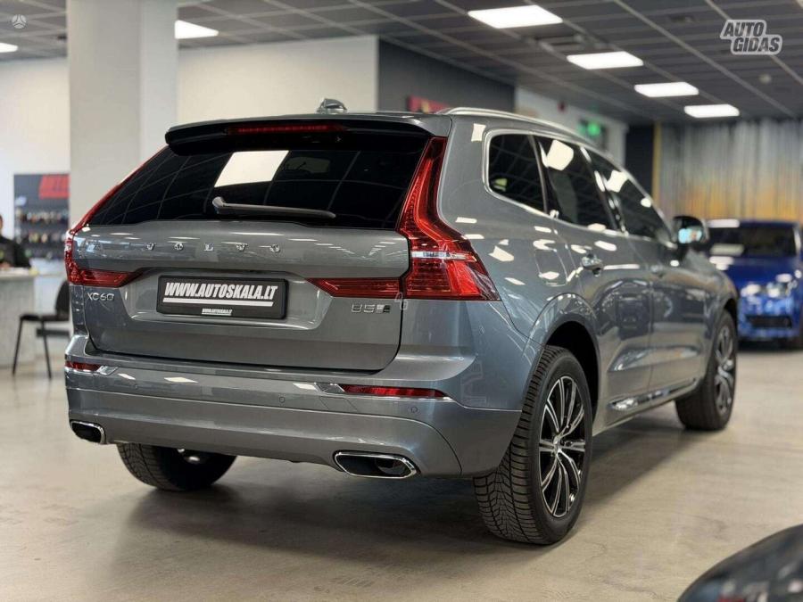 Grey Volvo XC60 2020 in Klaipeda, with an engine capacity of 2.00 L and mileage of 170 thousand km for 27750 €, photo 32 on AUTOMOTO.COM.LV