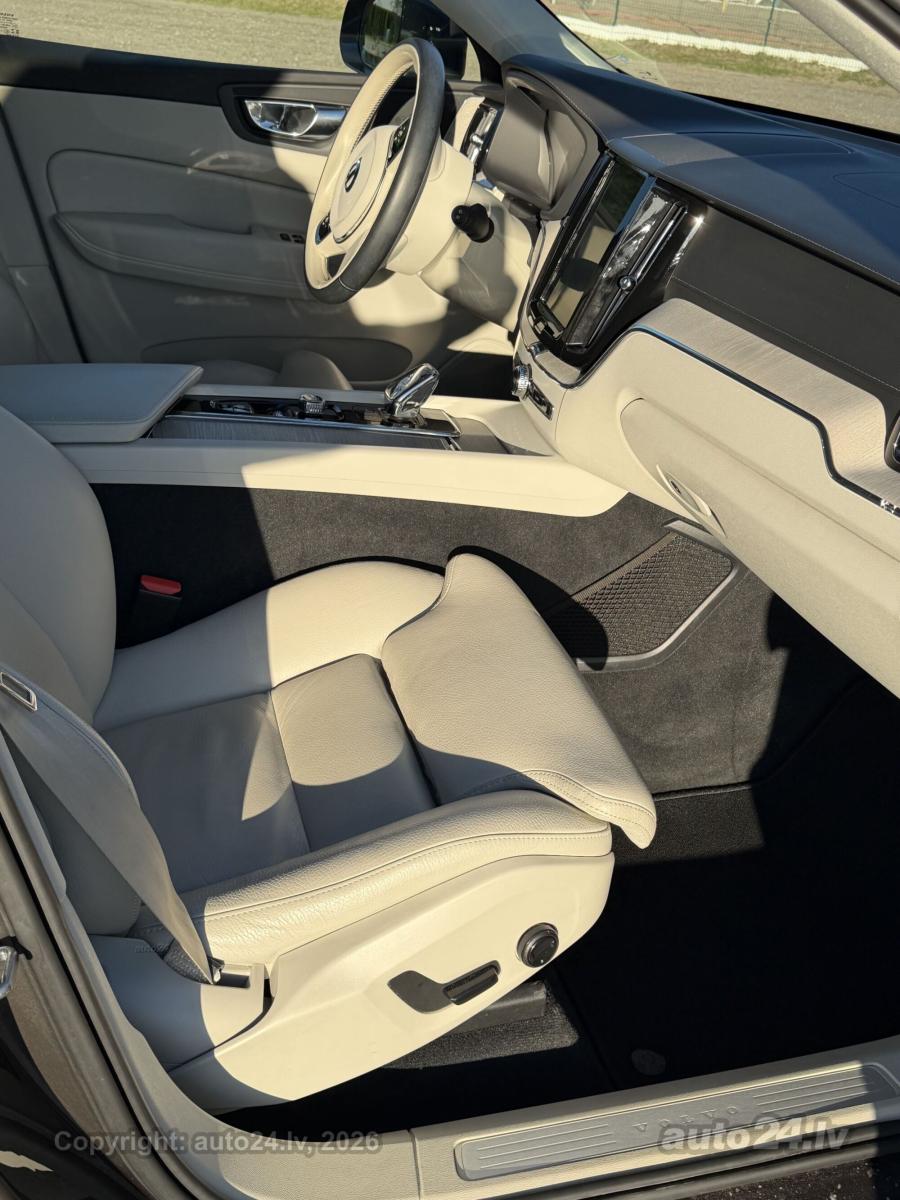 Pelēks Volvo XC60 2020 Tallina, ar dzinēja tilpumu 2.00 L un nobraukumu 89 tūkst. km par 35500 €, foto 10 vietnē AUTOMOTO.COM.LV