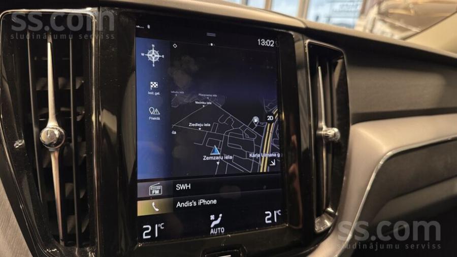 Pelēks Volvo XC60 2020 Rīga, ar dzinēja tilpumu 2.00 L un nobraukumu 165 tūkst. km par 23490 €, foto 18 vietnē AUTOMOTO.COM.LV