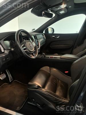 Pelēks Volvo XC60 2020 Rīga, ar dzinēja tilpumu 2.00 L un nobraukumu 124 tūkst. km par 33990 €, foto 8 vietnē AUTOMOTO.COM.LV