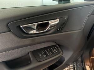 Pelēks Volvo XC60 2020 Rīga, ar dzinēja tilpumu 2.00 L un nobraukumu 124 tūkst. km par 33990 €, foto 9 vietnē AUTOMOTO.COM.LV