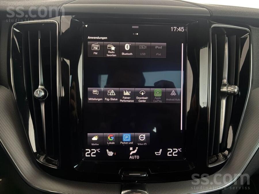 Pelēks Volvo XC60 2020 Rīga, ar dzinēja tilpumu 2.00 L un nobraukumu 124 tūkst. km par 33990 €, foto 14 vietnē AUTOMOTO.COM.LV
