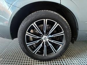 Pelēks Volvo XC60 2020 Rīga, ar dzinēja tilpumu 2.00 L un nobraukumu 124 tūkst. km par 33990 €, foto 20 vietnē AUTOMOTO.COM.LV