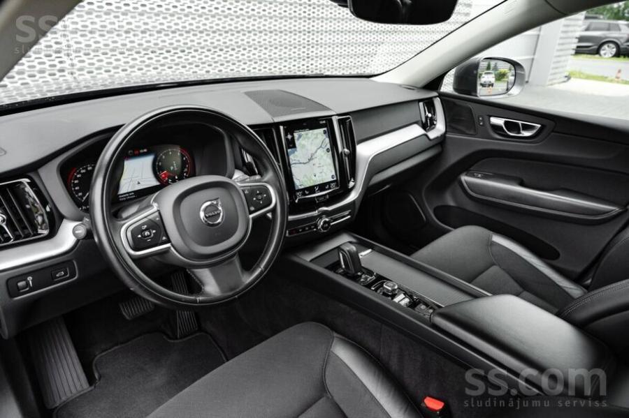 Pelēks Volvo XC60 2020 Rīga, ar dzinēja tilpumu 2.00 L un nobraukumu 68 tūkst. km par 29350 €, foto 10 vietnē AUTOMOTO.COM.LV