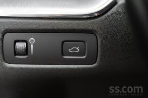 Pelēks Volvo XC60 2020 Rīga, ar dzinēja tilpumu 2.00 L un nobraukumu 68 tūkst. km par 29350 €, foto 12 vietnē AUTOMOTO.COM.LV