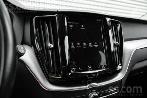 Pelēks Volvo XC60 2020 Rīga, ar dzinēja tilpumu 2.00 L un nobraukumu 68 tūkst. km par 29350 €, foto 16 vietnē AUTOMOTO.COM.LV