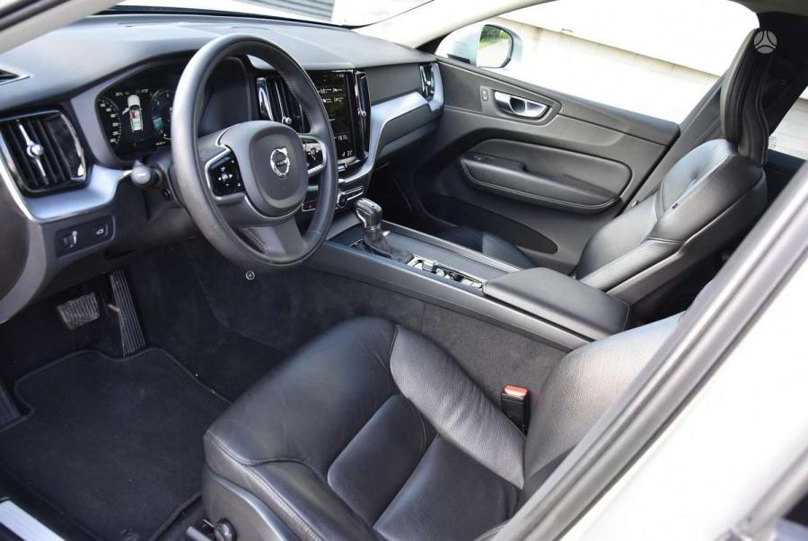 Pelēks Volvo XC60 2020 Viļņa, ar dzinēja tilpumu 1.97 L un nobraukumu 243 tūkst. km par 15999 €, foto 12 vietnē AUTOMOTO.COM.LV