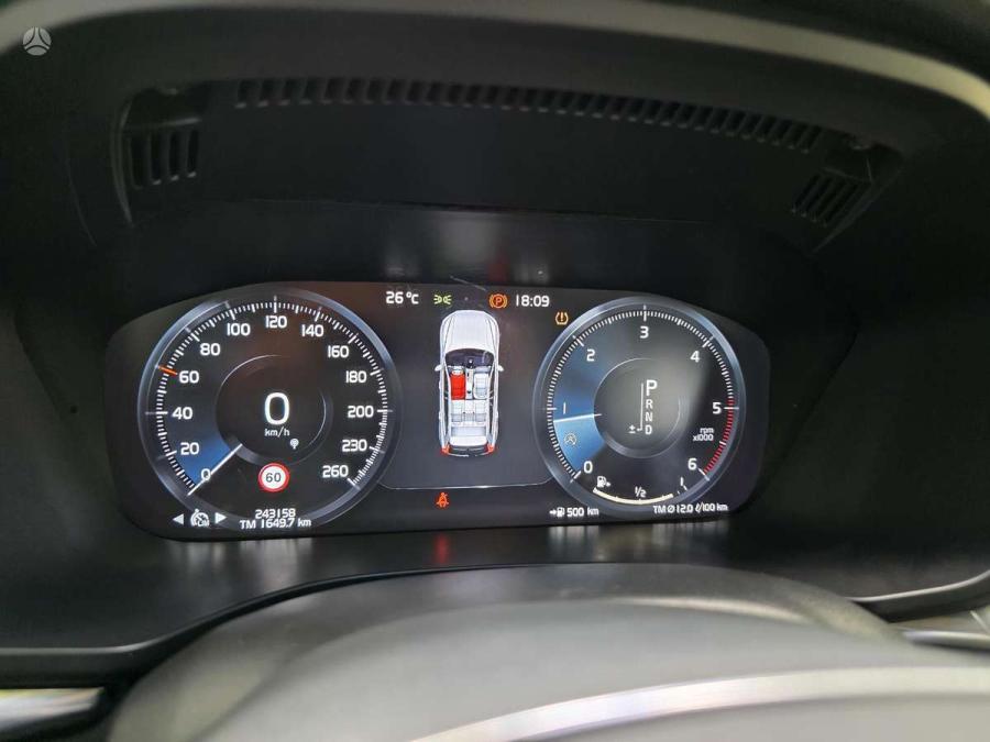 Pelēks Volvo XC60 2020 Viļņa, ar dzinēja tilpumu 1.97 L un nobraukumu 243 tūkst. km par 15999 €, foto 21 vietnē AUTOMOTO.COM.LV