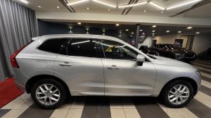 Grey Volvo XC60 2020 in Riga, with an engine capacity of 2.00 L and mileage of 165 thousand km for 23990 €, photo 4 on AUTOMOTO.COM.LV