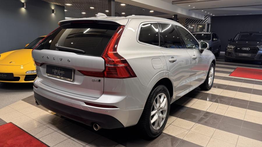 Grey Volvo XC60 2020 in Riga, with an engine capacity of 2.00 L and mileage of 165 thousand km for 23990 €, photo 7 on AUTOMOTO.COM.LV