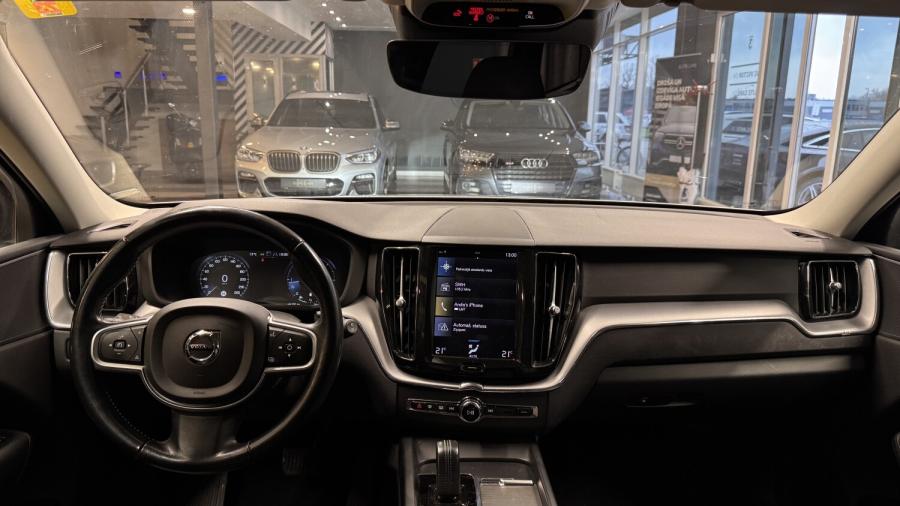 Grey Volvo XC60 2020 in Riga, with an engine capacity of 2.00 L and mileage of 165 thousand km for 23990 €, photo 12 on AUTOMOTO.COM.LV
