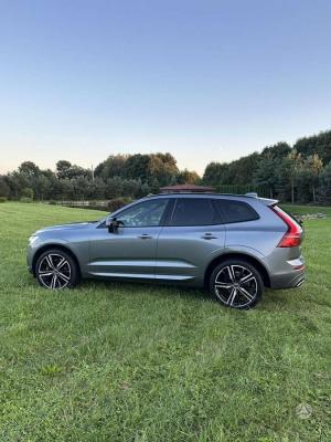 Pelēks Volvo XC60 2020 Tauragė, ar dzinēja tilpumu 1.97 L un nobraukumu 241 tūkst. km par 19850 €, foto 8 vietnē AUTOMOTO.COM.LV