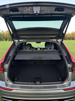 Pelēks Volvo XC60 2020 Tauragė, ar dzinēja tilpumu 1.97 L un nobraukumu 241 tūkst. km par 19850 €, foto 12 vietnē AUTOMOTO.COM.LV