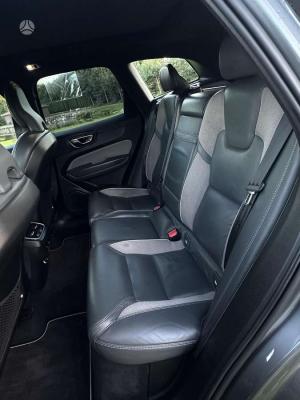 Pelēks Volvo XC60 2020 Tauragė, ar dzinēja tilpumu 1.97 L un nobraukumu 241 tūkst. km par 19850 €, foto 15 vietnē AUTOMOTO.COM.LV