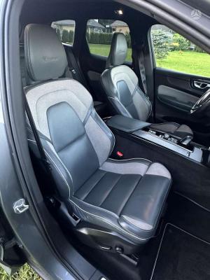 Pelēks Volvo XC60 2020 Tauragė, ar dzinēja tilpumu 1.97 L un nobraukumu 241 tūkst. km par 19850 €, foto 17 vietnē AUTOMOTO.COM.LV