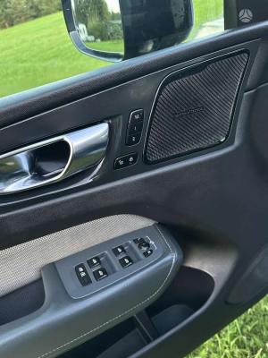Pelēks Volvo XC60 2020 Tauragė, ar dzinēja tilpumu 1.97 L un nobraukumu 241 tūkst. km par 19850 €, foto 23 vietnē AUTOMOTO.COM.LV