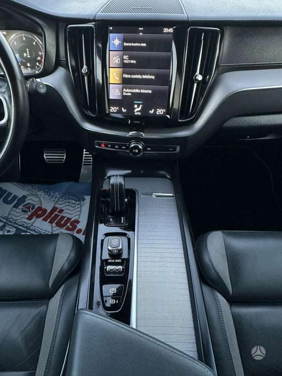 Pelēks Volvo XC60 2020 Tauragė, ar dzinēja tilpumu 1.97 L un nobraukumu 241 tūkst. km par 19850 €, foto 25 vietnē AUTOMOTO.COM.LV