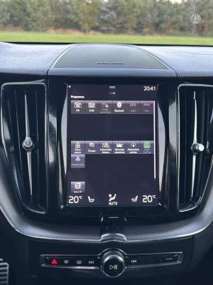 Pelēks Volvo XC60 2020 Tauragė, ar dzinēja tilpumu 1.97 L un nobraukumu 241 tūkst. km par 19850 €, foto 27 vietnē AUTOMOTO.COM.LV