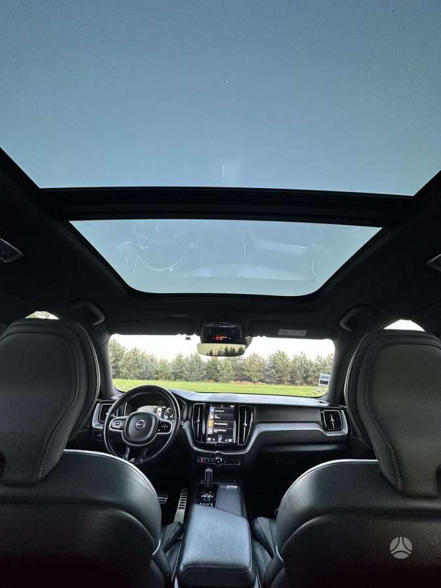 Pelēks Volvo XC60 2020 Tauragė, ar dzinēja tilpumu 1.97 L un nobraukumu 241 tūkst. km par 19850 €, foto 40 vietnē AUTOMOTO.COM.LV