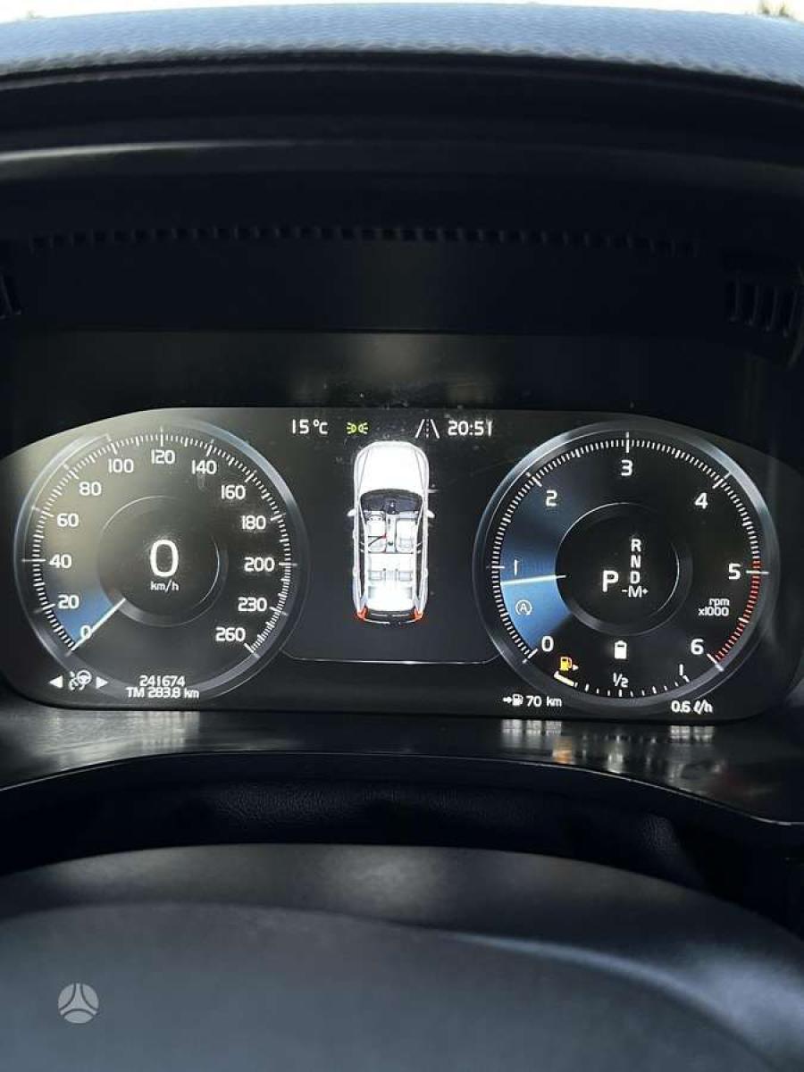Pelēks Volvo XC60 2020 Tauragė, ar dzinēja tilpumu 1.97 L un nobraukumu 241 tūkst. km par 19850 €, foto 43 vietnē AUTOMOTO.COM.LV