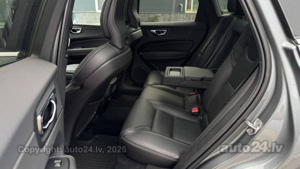 Volvo XC60 2020 Tallina vietnē Pelēks Volvo XC60 2020 Tallina, ar dzinēja tilpumu 2.00 L un nobraukumu 120 tūkst. km par 34000 €, foto 8 vietnē AUTOMOTO.COM.LV
