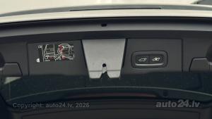 Pelēks Volvo XC60 2020 Tallina, ar dzinēja tilpumu 2.00 L un nobraukumu 120 tūkst. km par 34000 €, foto 10 vietnē AUTOMOTO.COM.LV