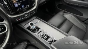 Pelēks Volvo XC60 2020 Tallina, ar dzinēja tilpumu 2.00 L un nobraukumu 120 tūkst. km par 34000 €, foto 13 vietnē AUTOMOTO.COM.LV