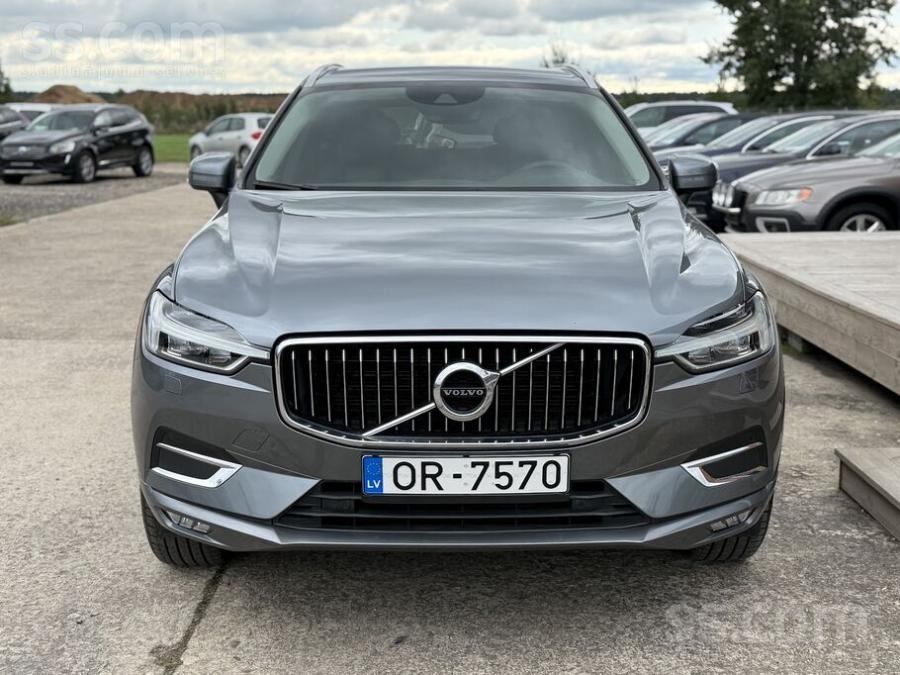 Grey Volvo XC60 2020 in Riga, with an engine capacity of 2.00 L and mileage of 229 thousand km for 23500 €, photo 3 on AUTOMOTO.COM.LV