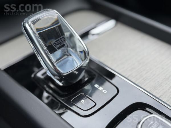 Pelēks Volvo XC60 2020 Rīga, ar dzinēja tilpumu 2.00 L un nobraukumu 229 tūkst. km par 23500 €, foto 8 vietnē AUTOMOTO.COM.LV