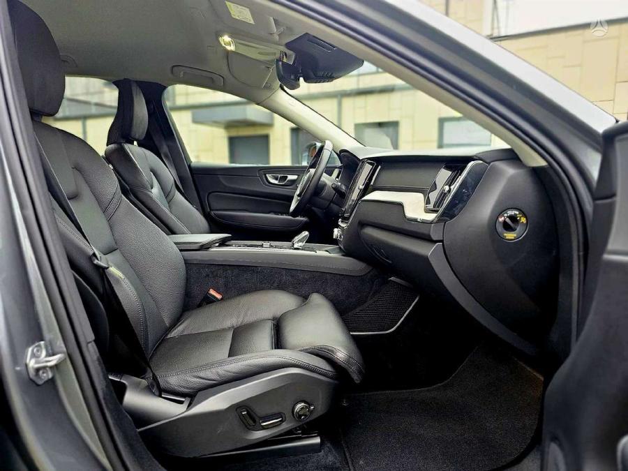 Pelēks Volvo XC60 2021 Tauragė, ar dzinēja tilpumu 1.97 L un nobraukumu 248 tūkst. km par 20500 €, foto 24 vietnē AUTOMOTO.COM.LV