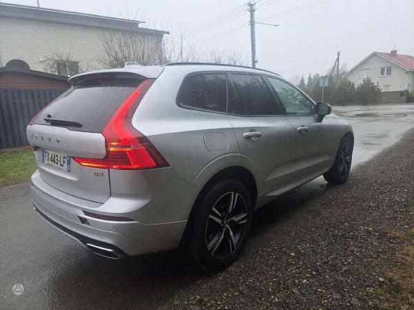 Pelēks Volvo XC60 2021 Kauņa, ar dzinēja tilpumu 2.00 L un nobraukumu 280 tūkst. km par 20500 €, foto 2 vietnē AUTOMOTO.COM.LV