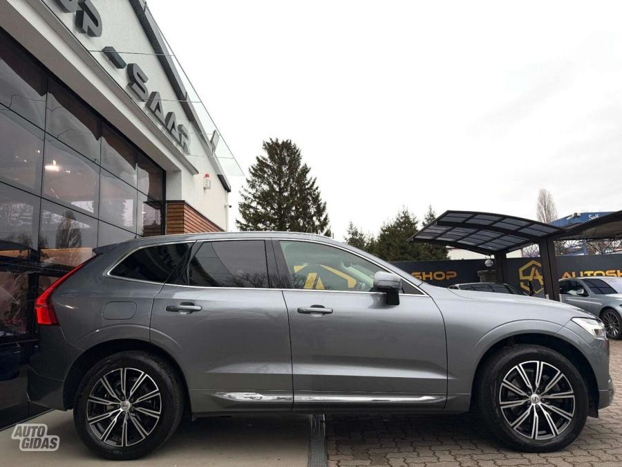 Pelēks Volvo XC60 2021 Kauņa, ar dzinēja tilpumu 2.00 L un nobraukumu 77 tūkst. km par 32690 €, foto 8 vietnē AUTOMOTO.COM.LV